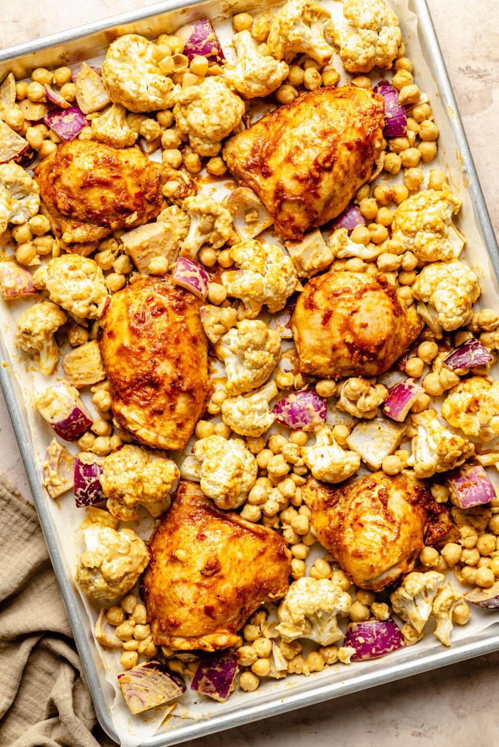 シートパン ハリッサ 鶏もも肉と野菜